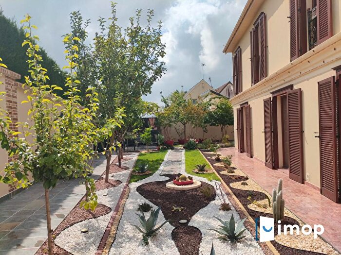 Maison 8 pièces à vendre - Le Mesnil-en-Thelle
