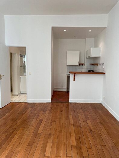 Appartement à louer - Saint Germain des Prés, Paris ème arrondissement - 2 pièces - 1 chambre