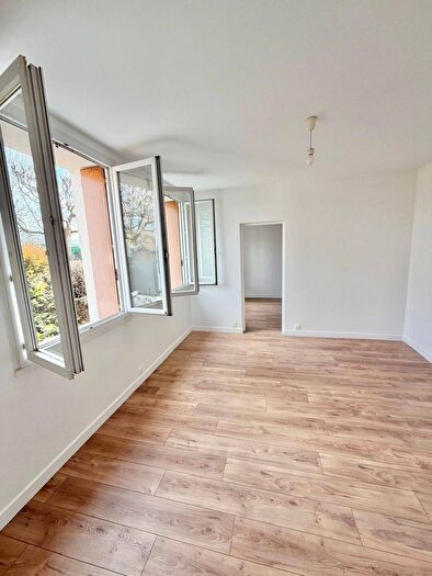 Appartement à louer - Maisons-Alfort - 2 pièces - 1 chambre