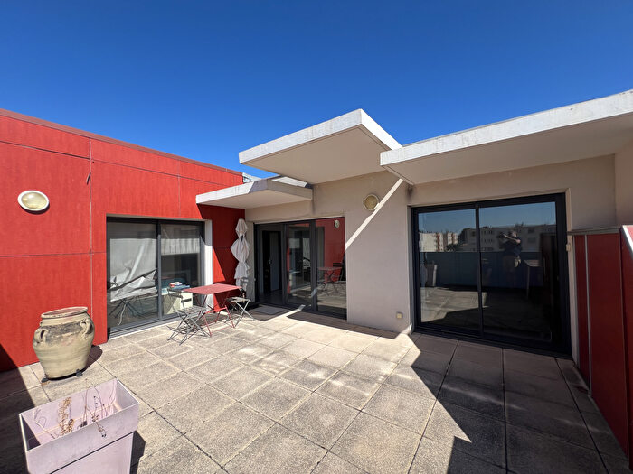 Appartement à vendre - Alès, Centre-ville - 4 pièces - 3 chambres