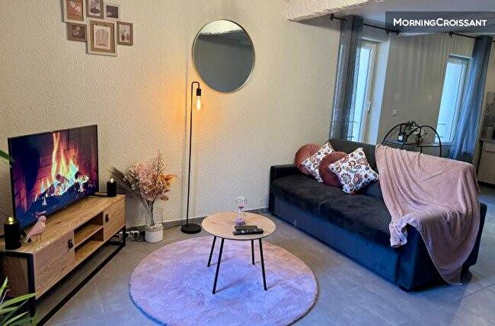 Appartement à louer - Bourg-Charité, Narbonne - 3 pièces - 2 chambres