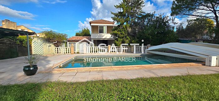 Maison à vendre - Caumont-sur-Durance - 10 pièces - 6 chambres