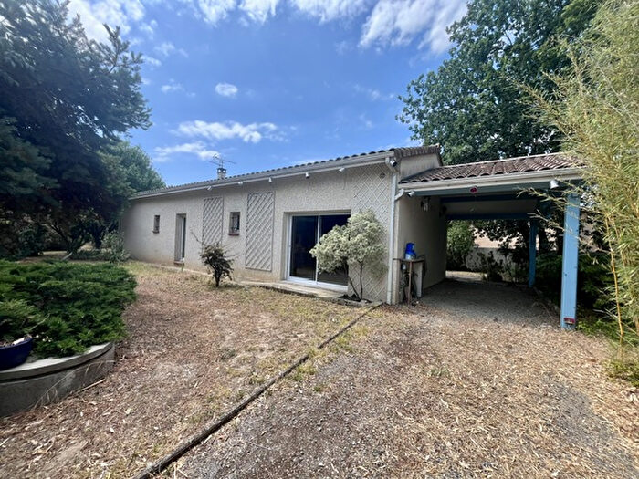 Maison 4 pièces à vendre à Villeneuve-Tolosane