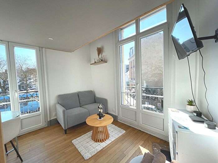 Appartement 1 pièce à Reims, Centre-ville, à louer