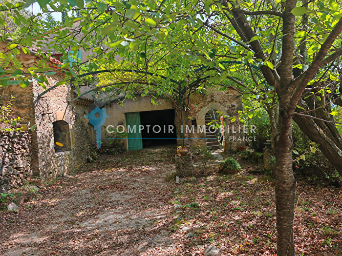 Maison à vendre - Le Vigan - 6 pièces - 4 chambres