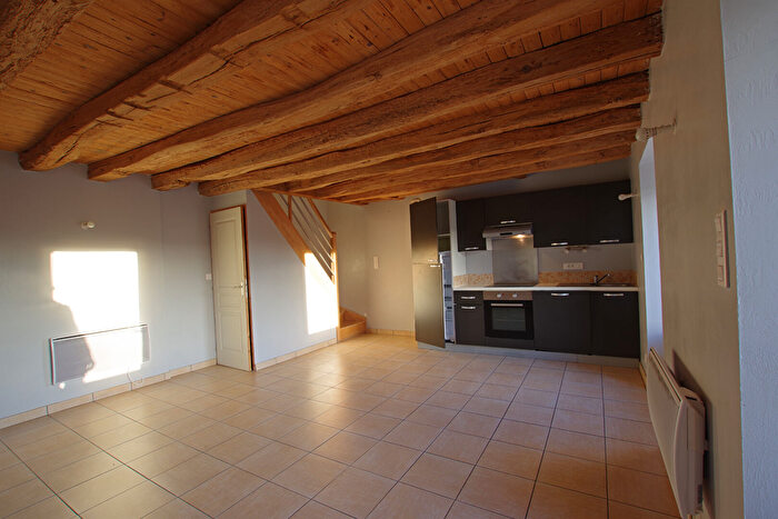 Saint-Laurent-sur-Sèvre : Maison 4 pièces à vendre