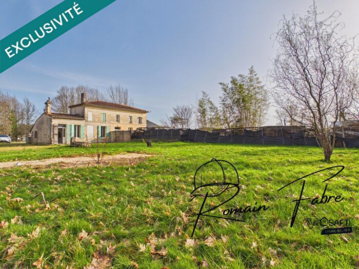 Maison à vendre - Lapouyade - 6 pièces - 5 chambres