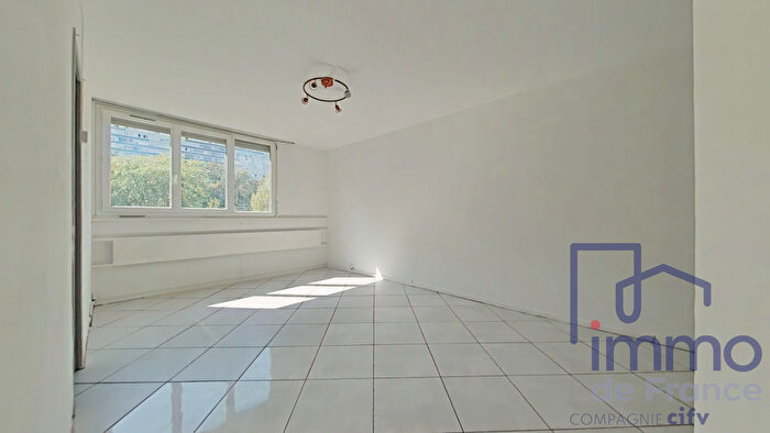 Appartement 4 pièces à Saint-Étienne, La Métare, Le Portail Rouge, Fauriel, Villeboeuf, à vendre