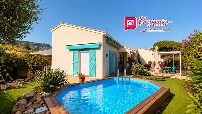 Roquebrune-sur-Argens, La Bouverie : Maison 4 pièces à vendre