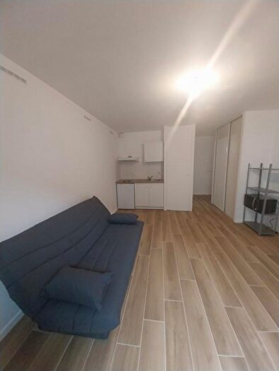 Appartement à louer - Bordeaux, Capucins, Saint-Michel - 1 pièce - 1 chambre