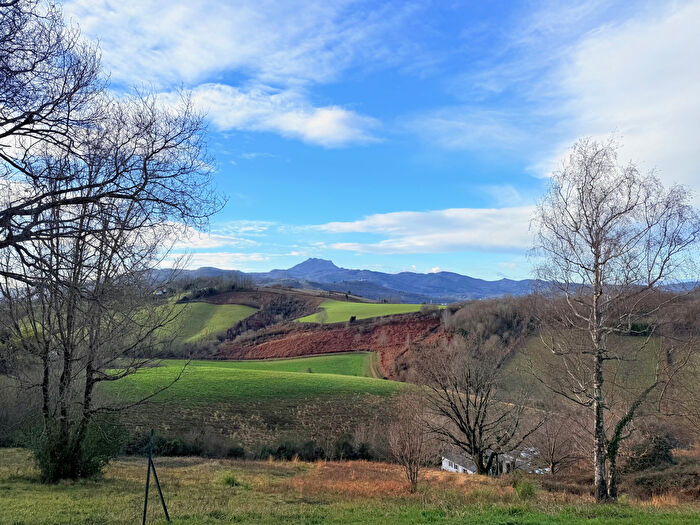 Maison à vendre - Urrugne - 4 pièces - 3 chambres