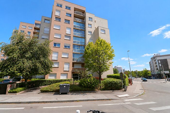 Appartement 4 pièces à Dijon, Clémenceau, Gare, Porte Neuve, à louer