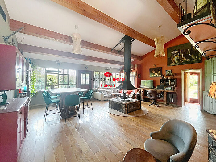 Maison à vendre - Carnoules - 5 pièces - 3 chambres