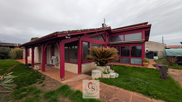 Maison à vendre - Tonneins - 7 pièces - 5 chambres