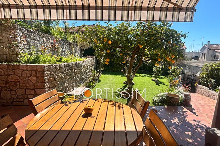 Maison à vendre - La Trinité - 5 pièces - 3 chambres