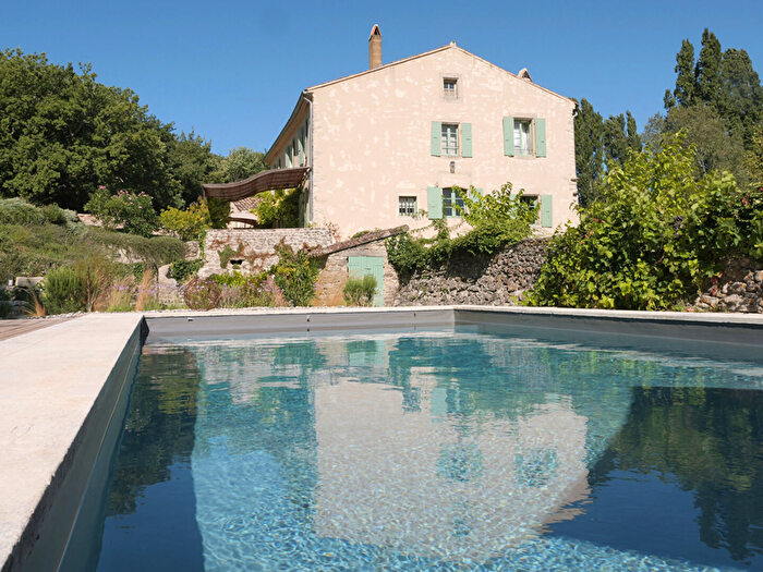 Maison à vendre - Grignan - 15 pièces - 8 chambres