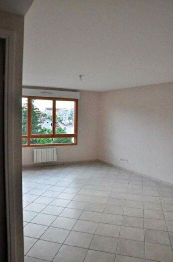 Appartement à louer - Montchat, Lyon ème arrondissement - 3 pièces - 2 chambres