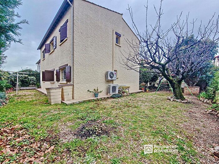 Maisons à vendre et appartements à louer - 1