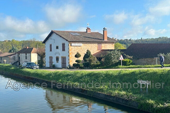 Iguerande : Maison 10 pièces à vendre