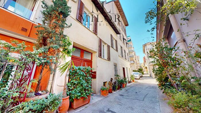 Nice, Borriglione : Maison 5 pièces à vendre
