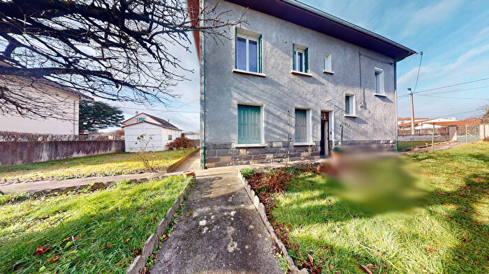 Maison à vendre - Issoire - 6 pièces - 4 chambres