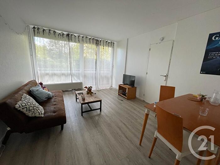 Appartement à vendre - Cergy, Orée du Bois - 4 pièces - 3 chambres