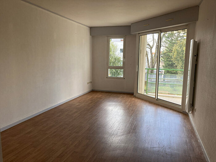 Appartement à vendre - Challans, Centre-ville - 2 pièces - 1 chambre