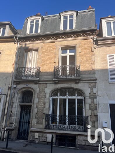 Maison à vendre - Compiègne, Centre-ville - 8 pièces - 4 chambres