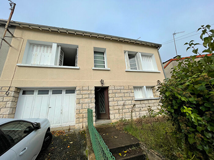 Poitiers, Ouest : Maison 5 pièces à vendre