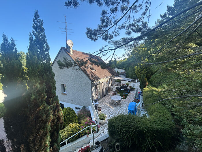 Maison à vendre - Saclas - 6 pièces - 4 chambres