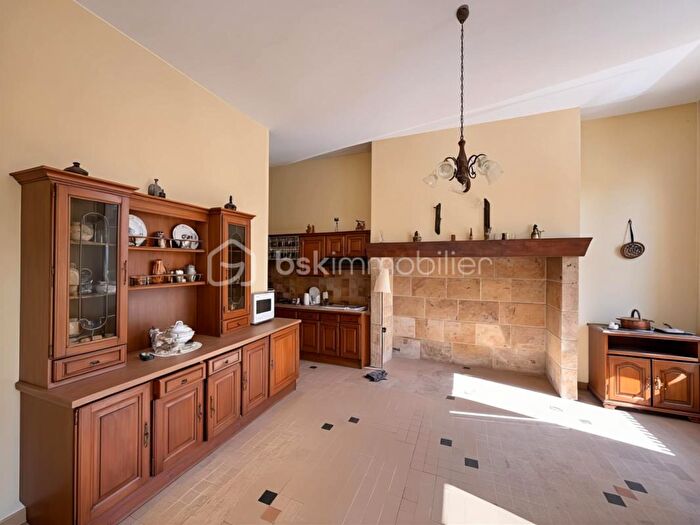 Montestruc-sur-Gers : Maison 8 pièces à vendre