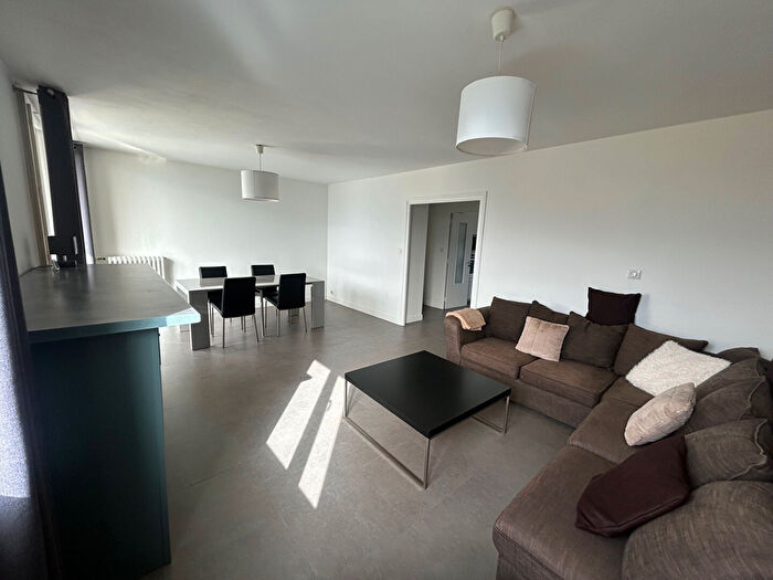 Appartement à louer - Aix-les-Bains, Est - 3 pièces - 2 chambres