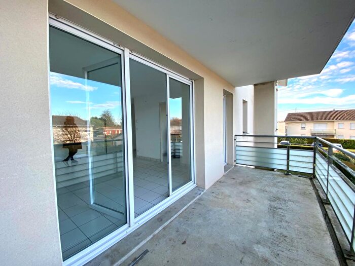 Appartement à louer - Saint-Macaire - 3 pièces - 2 chambres