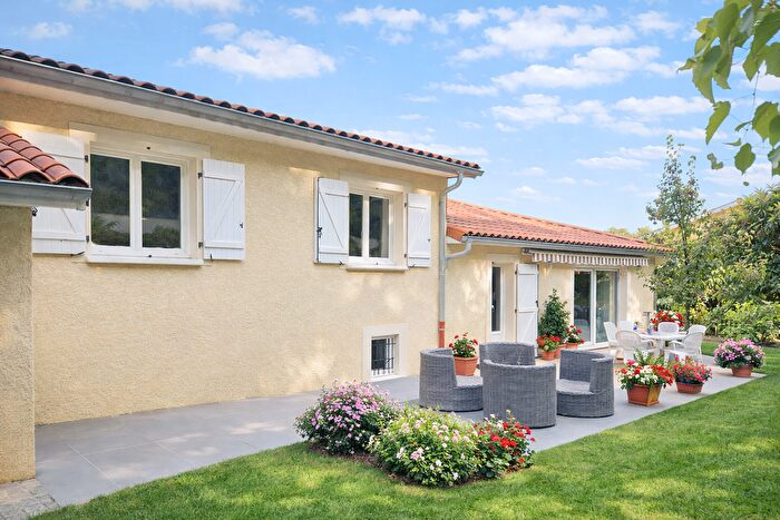 Maison à vendre - Saint-Maurice-lExil - 7 pièces - 5 chambres