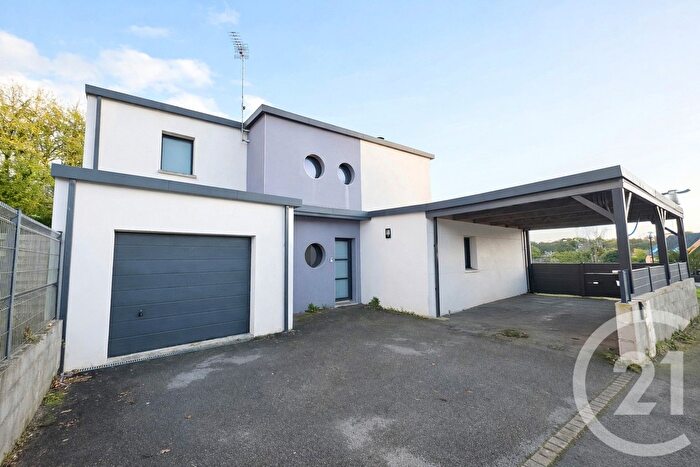 Maison à vendre - Pont-Scorff - 5 pièces - 4 chambres