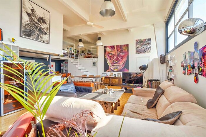 Appartement à vendre - Argenteuil, Centre-ville - 5 pièces - 3 chambres