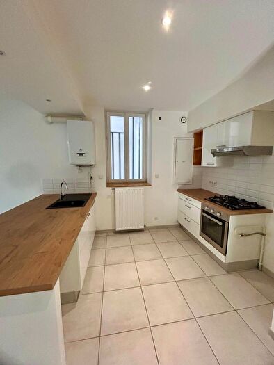 Appartement 3 pièces à Pont-Évêque, à louer