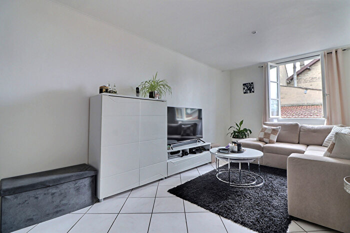 Maison à vendre - Pierrelaye - 5 pièces - 2 chambres