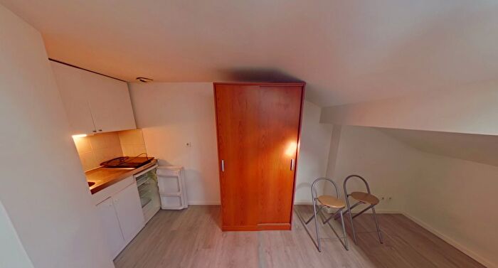 Appartement à louer - Villeurbanne, Croix Luizet - 1 pièce