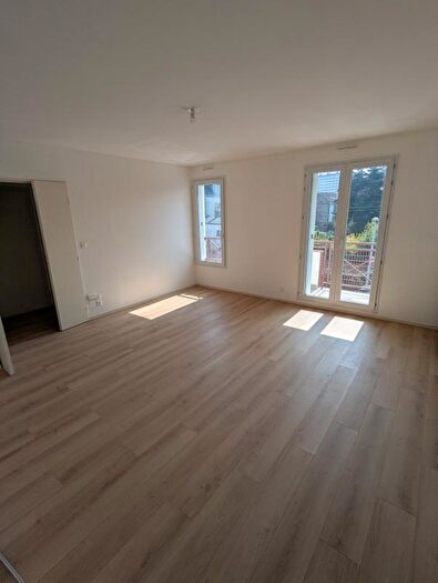 Appartement à louer - Orléans, Acacias - 2 pièces - 1 chambre