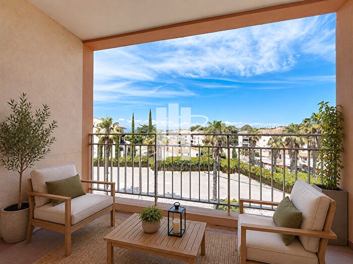 Fréjus, Saint-Aygulf : Appartement 5 pièces à vendre