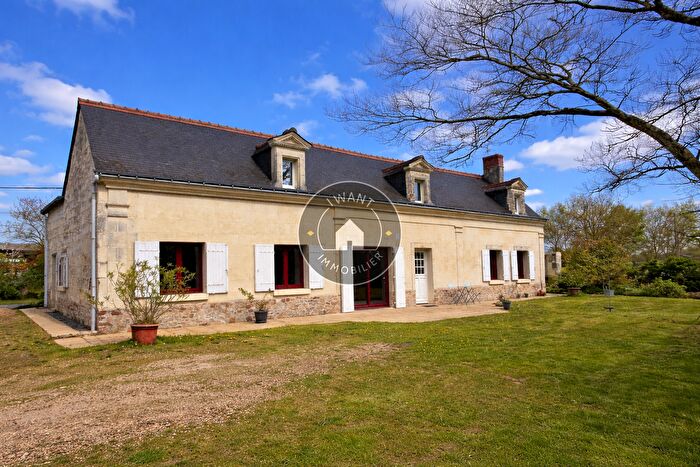 Maison 7 pièces à Les Rosiers-sur-Loire, à vendre