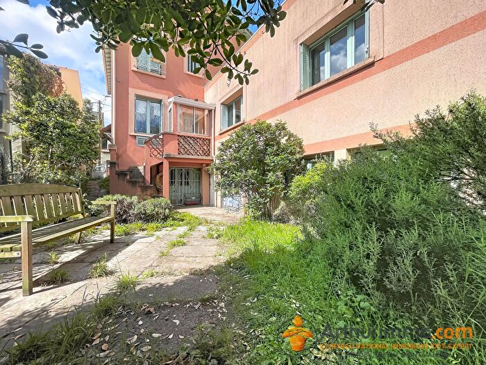 Maison 8 pièces à Nanterre, Plateau, à vendre