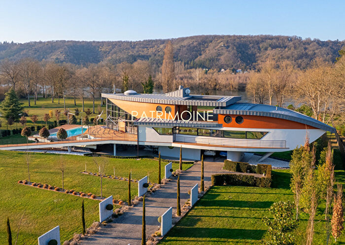 Maison à vendre - Moisson - 8 pièces - 4 chambres