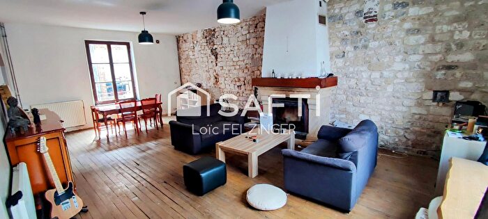 Maison à vendre - Saint-Quentin-le-Petit - 6 pièces - 4 chambres