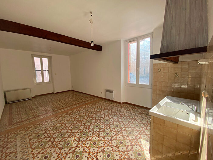 Appartement à louer - Le Thor - 2 pièces - 1 chambre