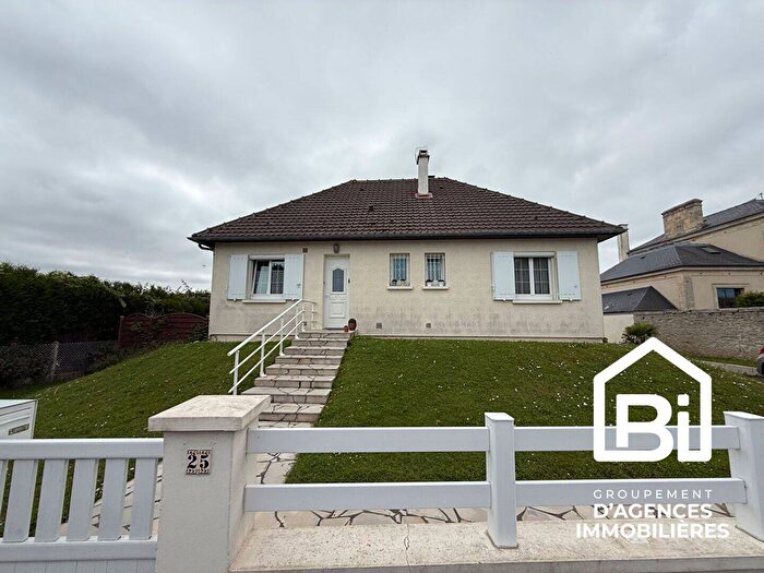 Maison 5 pièces à louer - Lion-sur-Mer
