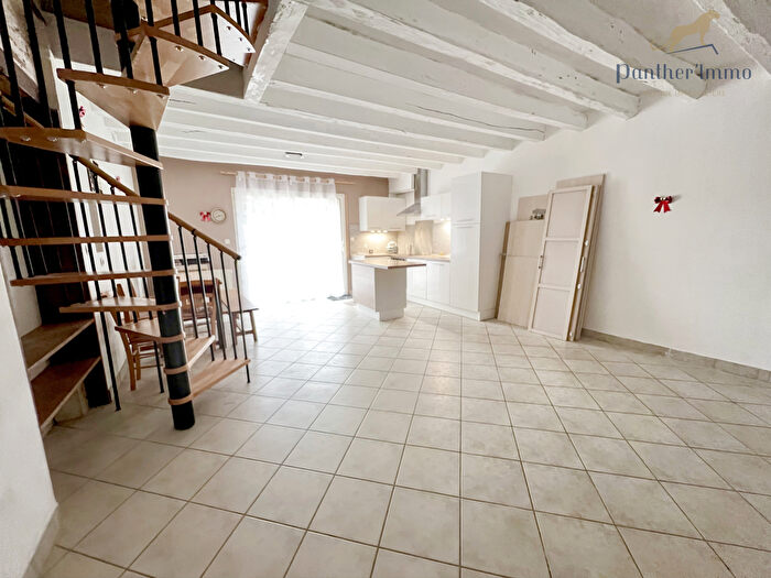 Maison 3 pièces à Notre-Dame-d'Oé, à vendre
