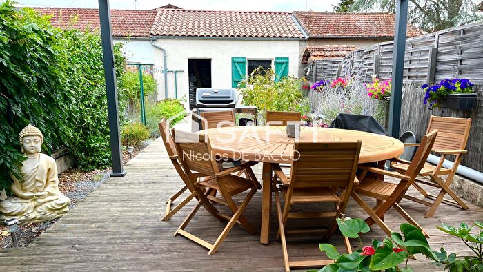 Maison à vendre - Casteljaloux - 4 pièces - 2 chambres