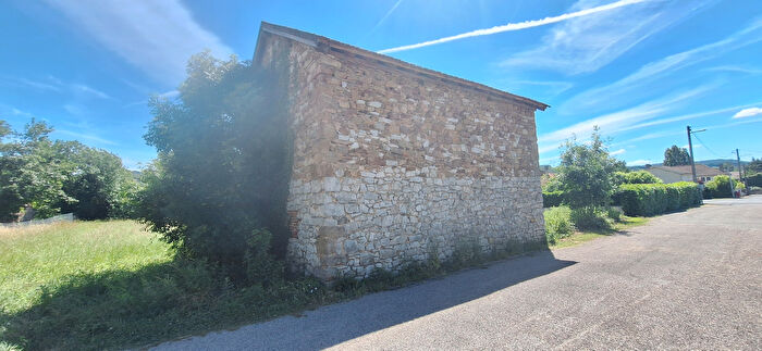 Maison 1 pièce à Saint-Laurent-les-Tours, à vendre